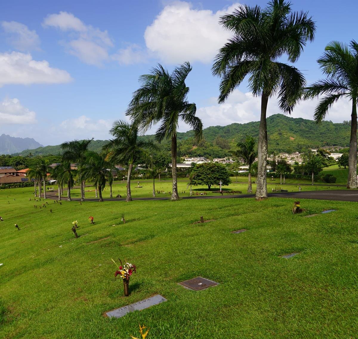 Honolulu Burials & Memorial Services | Diamond Head