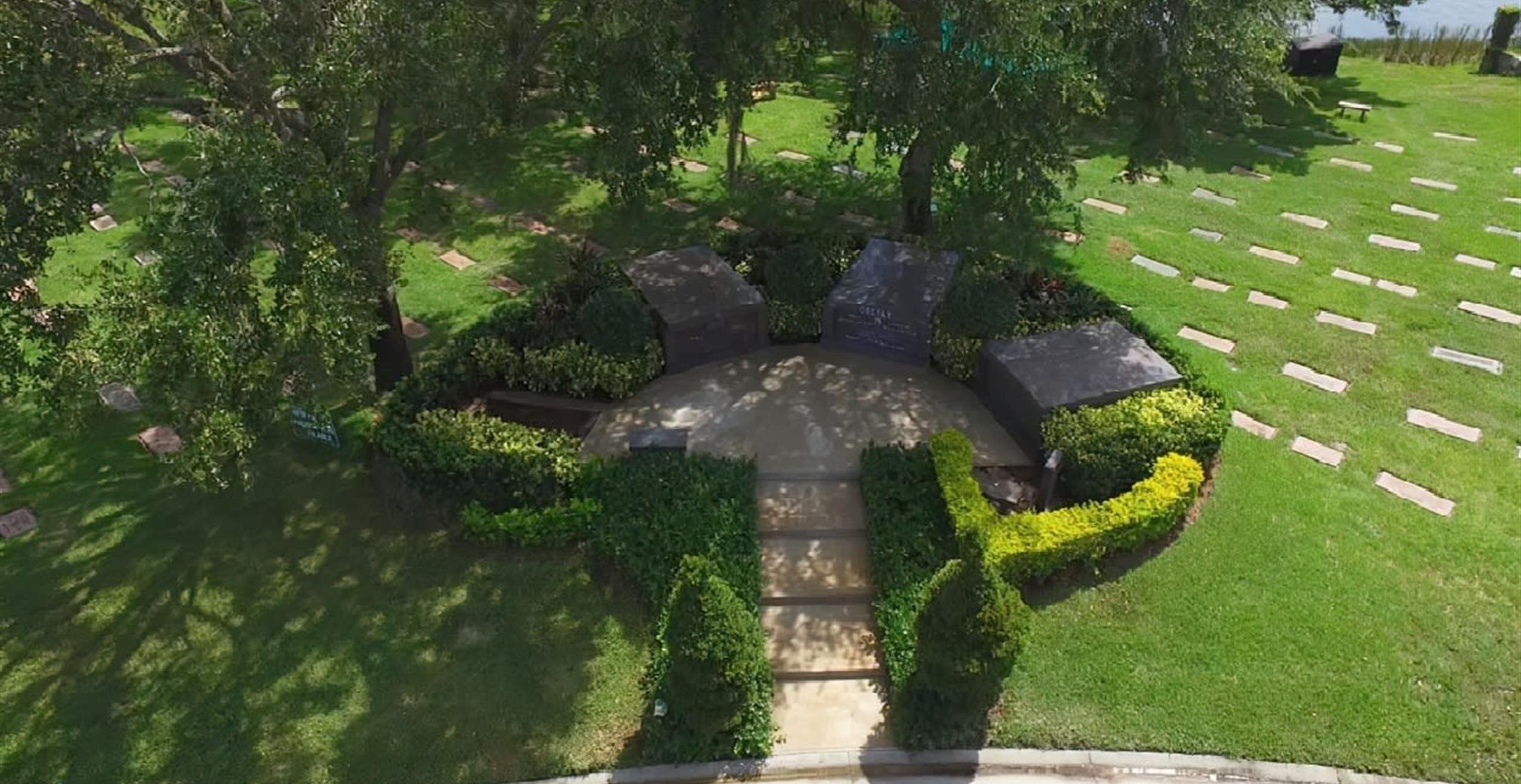 Eternal Light Memorial Gardens - Palm Beach Funeral Home & Cemetery