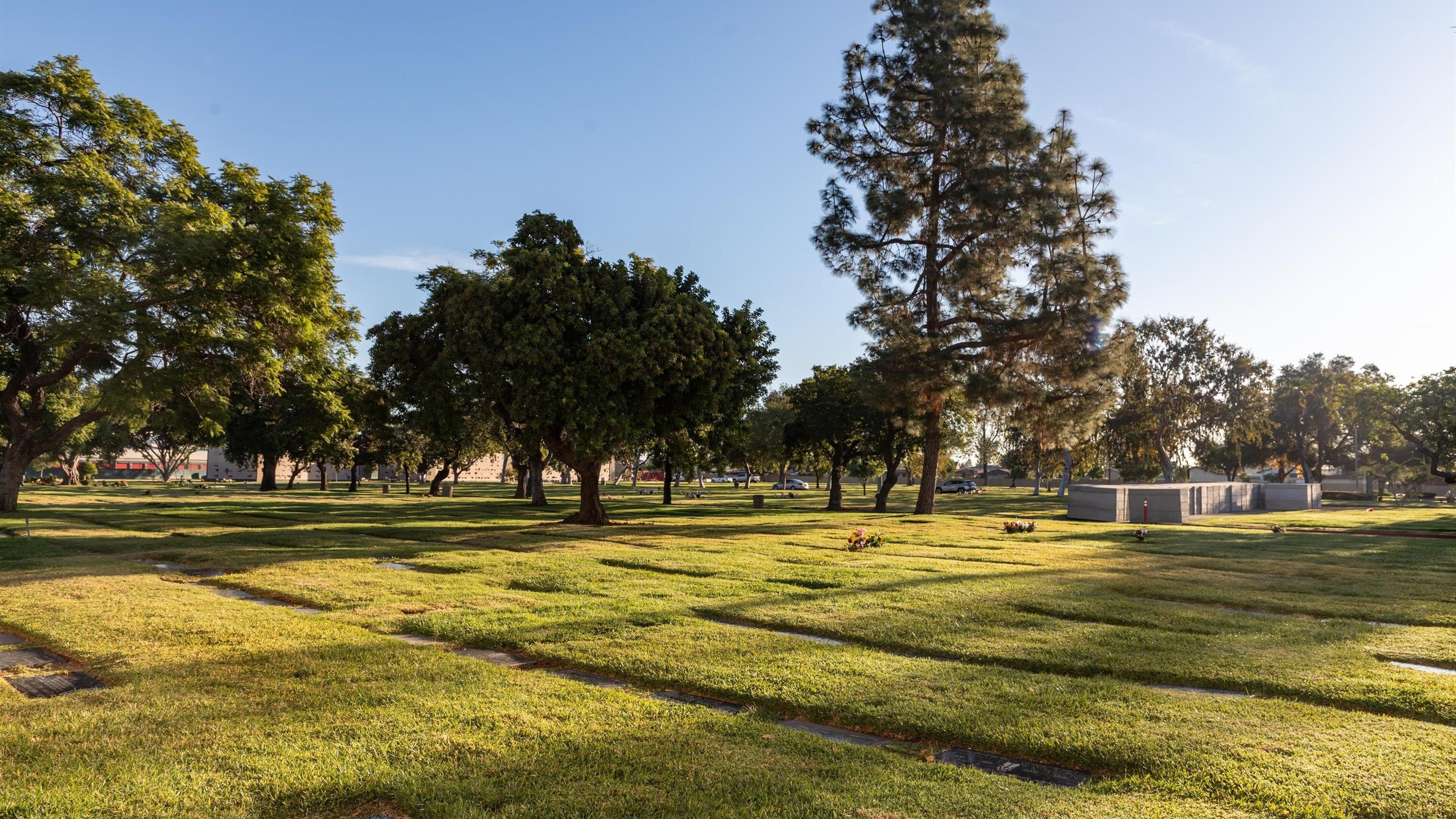 Park Lawn Cemetery