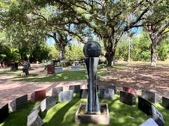 Fort Myers Memorial Gardens Funeral Home & Cemetery - Available 24/7