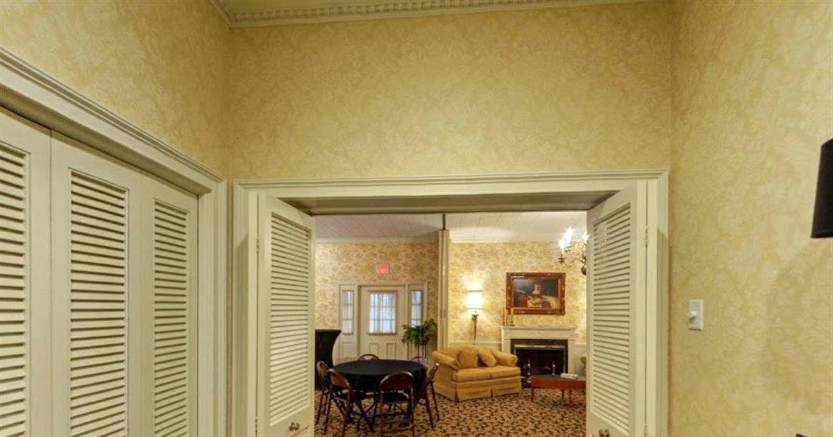 360 Gallery | Pray Funeral Home, Inc - Charlotte, MI