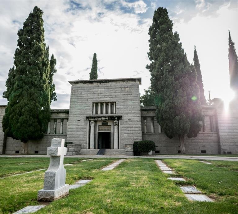 Services | Evergreen Memorial Park & Mausoleum