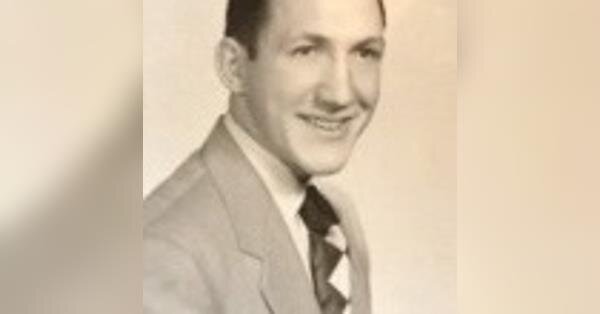 Thomas M. Horan Obituary - Visitation & Funeral Information