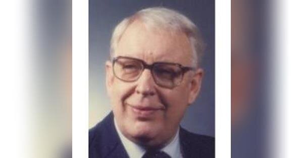 Robert E. Perry Obituary - Visitation & Funeral Information