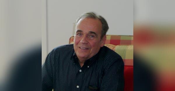 William J Rohr Obituary - Visitation & Funeral Information