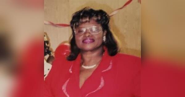 Ms. Alice E.M. Warren Obituary - Visitation & Funeral Information