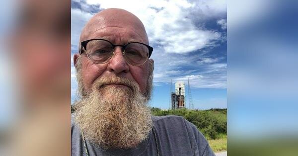 Mr. Gerald R. Walsh Obituary - Visitation & Funeral Information