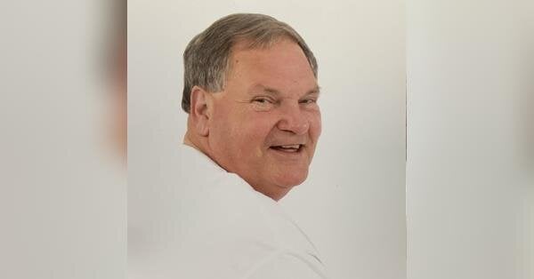 Mr. James 'Robert' Gordon Obituary - Visitation & Funeral Information