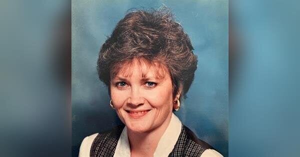 Tribute Wall | Lisa E. Hull