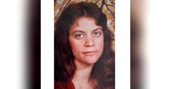 Deborah "Debbie" Lynn CARL Obituary - Visitation & Funeral Information