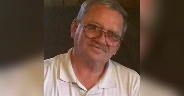 Tribute Wall | Donald Cagle