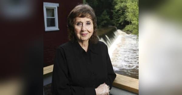 Tribute Wall | Joyce Ackerman
