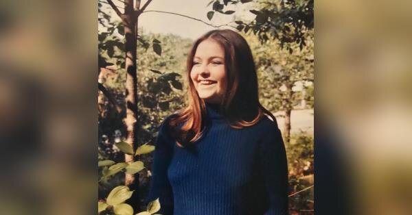 Tribute Wall | Kelly Lyn Barber Flippo