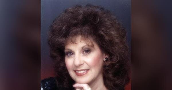 Tribute Wall | Janet (Jan) Graves (Lebanon)