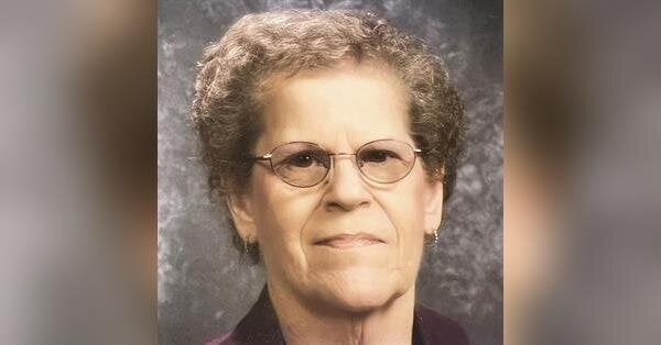 Tribute Wall | Verlene R. Roth (Lebanon)