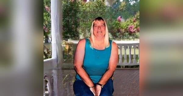 Tribute Wall | Robyn Sue Carr