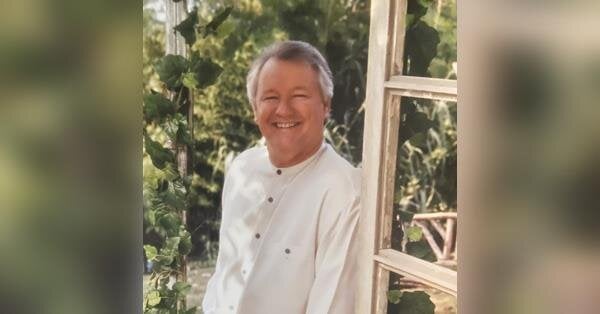Tribute Wall | Robert Bradley Vittitow